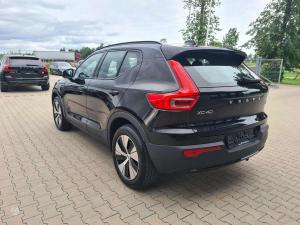 Melns Volvo XC40 2022 Šauļi, ar dzinēja tilpumu 1.48 L un nobraukumu 168 tūkst. km par 23900 €, foto 7 vietnē AUTOMOTO.COM.LV