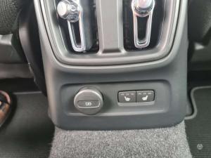 Melns Volvo XC40 2022 Šauļi, ar dzinēja tilpumu 1.48 L un nobraukumu 168 tūkst. km par 23900 €, foto 20 vietnē AUTOMOTO.COM.LV