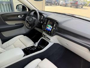 Melns Volvo XC40 2022 Šauļi, ar dzinēja tilpumu 1.48 L un nobraukumu 162 tūkst. km par 24990 €, foto 20 vietnē AUTOMOTO.COM.LV