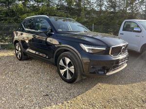 Melns Volvo XC40 2022 Kauņa, ar dzinēja tilpumu 1.48 L un nobraukumu 81 tūkst. km par 21900 €, foto 4 vietnē AUTOMOTO.COM.LV