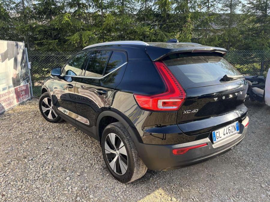 Melns Volvo XC40 2022 Kauņa, ar dzinēja tilpumu 1.48 L un nobraukumu 81 tūkst. km par 21900 €, foto 7 vietnē AUTOMOTO.COM.LV