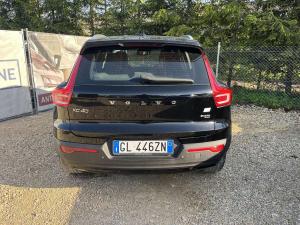 Melns Volvo XC40 2022 Kauņa, ar dzinēja tilpumu 1.48 L un nobraukumu 81 tūkst. km par 21900 €, foto 9 vietnē AUTOMOTO.COM.LV