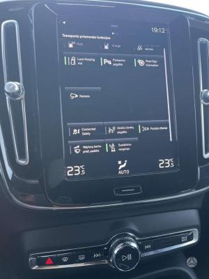 Melns Volvo XC40 2022 Kauņa, ar dzinēja tilpumu 1.48 L un nobraukumu 81 tūkst. km par 21900 €, foto 18 vietnē AUTOMOTO.COM.LV