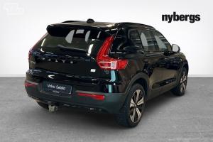 Black Volvo XC40 2023 in Kaunas, with an engine capacity of 0.00 L and mileage of 72 thousand km for 31908 €, photo 4 on AUTOMOTO.COM.LV