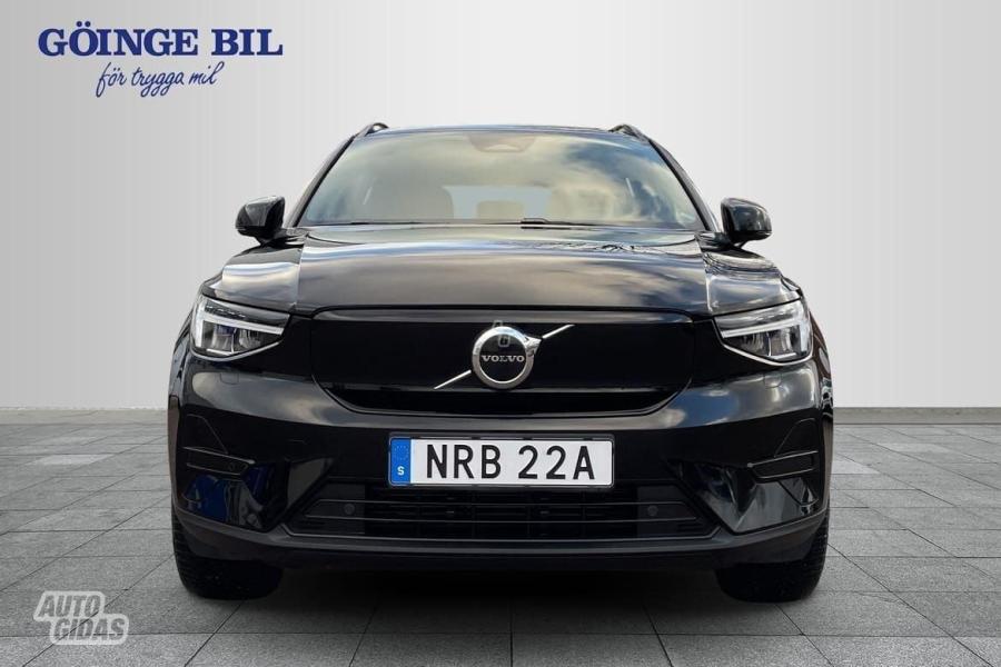 Melns Volvo XC40 2023 Kauņa, ar dzinēja tilpumu 0.00 L un nobraukumu 33 tūkst. km par 33856 €, foto 3 vietnē AUTOMOTO.COM.LV