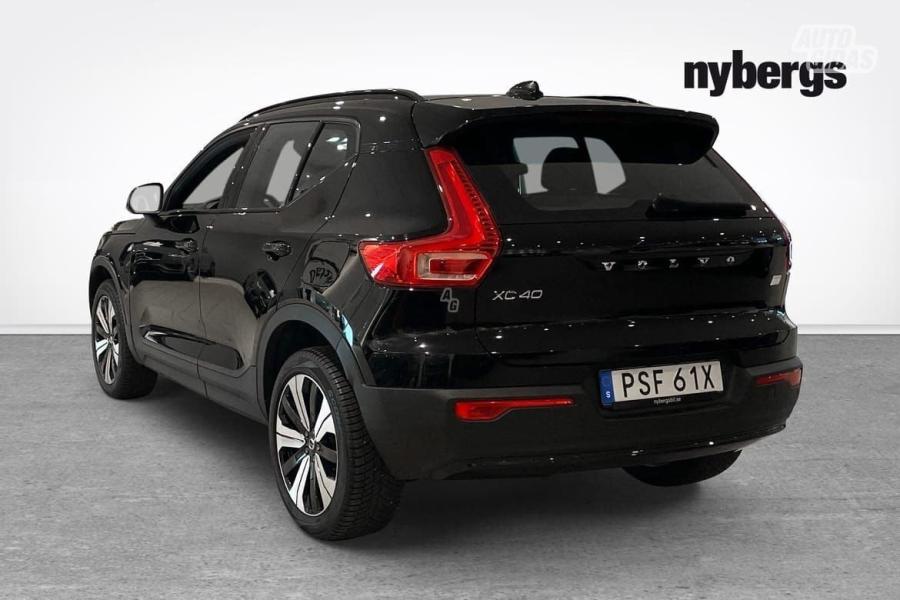 Black Volvo XC40 2023 in Kaunas, with an engine capacity of 0.00 L and mileage of 75 thousand km for 32492 €, photo 3 on AUTOMOTO.COM.LV