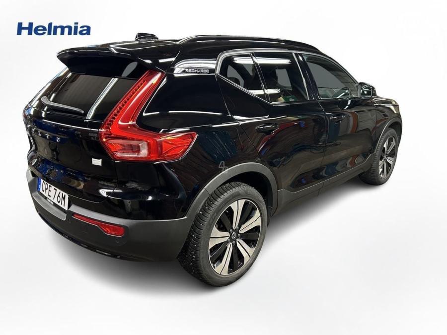 Black Volvo XC40 2023 in Kaunas, with an engine capacity of 0.00 L and mileage of 40 thousand km for 35770 €, photo 5 on AUTOMOTO.COM.LV