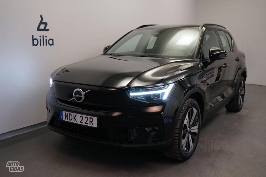 Black Volvo XC40 2023 in Kaunas, with an engine capacity of 0.00 L and mileage of 43 thousand km for 36367 €, photo 1 on AUTOMOTO.COM.LV