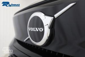 Black Volvo XC40 2023 in Kaunas, with an engine capacity of 0.00 L and mileage of 61 thousand km for 33969 €, photo 24 on AUTOMOTO.COM.LV