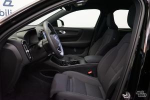 Black Volvo XC40 2023 in Kaunas, with an engine capacity of 0.00 L and mileage of 22 thousand km for 35700 €, photo 5 on AUTOMOTO.COM.LV