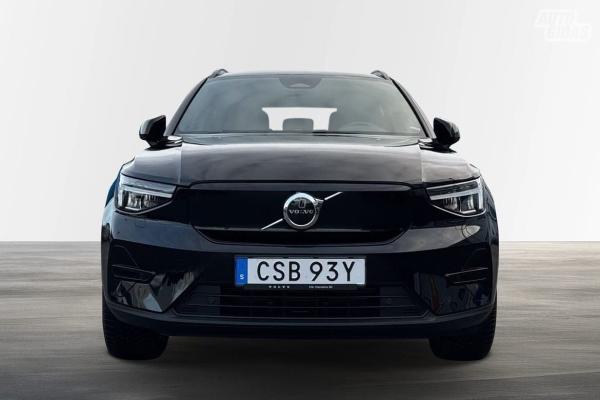 Black Volvo XC40 2023 in Kaunas, with an engine capacity of 0.00 L and mileage of 50 thousand km for 34284 €, photo 2 on AUTOMOTO.COM.LV