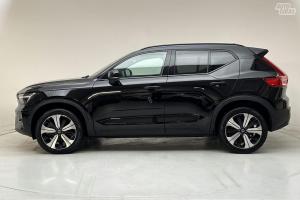 Melns Volvo XC40 2023 Kauņa, ar dzinēja tilpumu 0.00 L un nobraukumu 92 tūkst. km par 30802 €, foto 2 vietnē AUTOMOTO.COM.LV