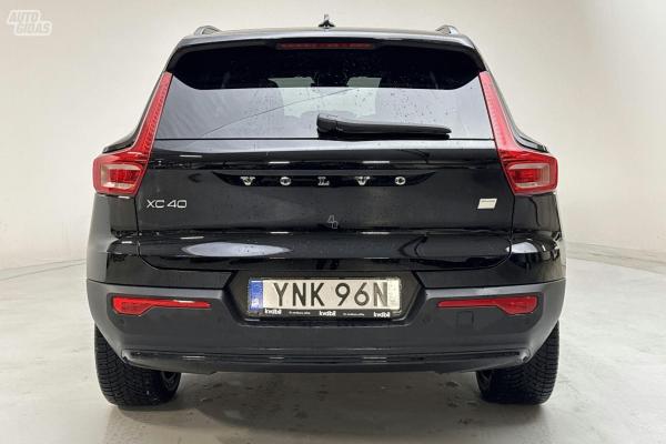 Melns Volvo XC40 2023 Kauņa, ar dzinēja tilpumu 0.00 L un nobraukumu 92 tūkst. km par 30802 €, foto 5 vietnē AUTOMOTO.COM.LV