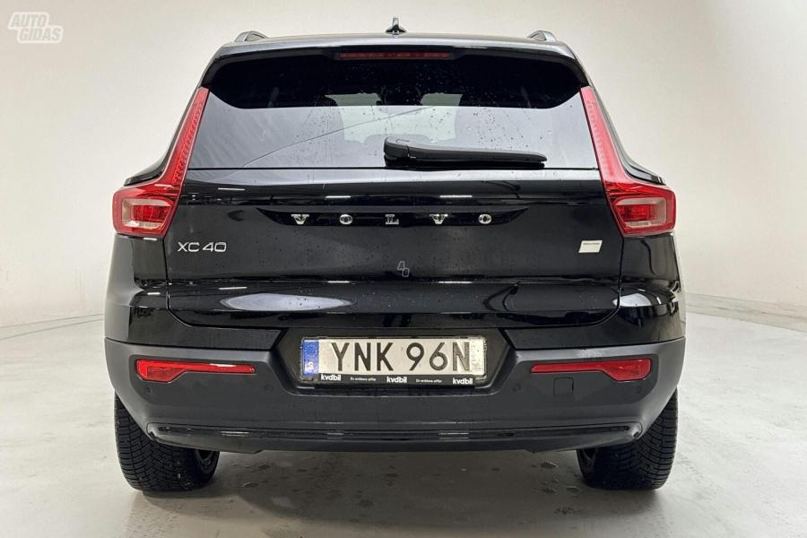 Melns Volvo XC40 2023 Kauņa, ar dzinēja tilpumu 0.00 L un nobraukumu 92 tūkst. km par 30802 €, foto 5 vietnē AUTOMOTO.COM.LV
