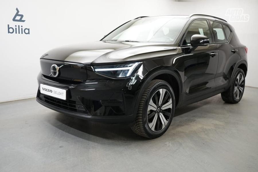 Melns Volvo XC40 2023 Kauņa, ar dzinēja tilpumu 0.00 L un nobraukumu 63 tūkst. km par 34140 €, foto 1 vietnē AUTOMOTO.COM.LV