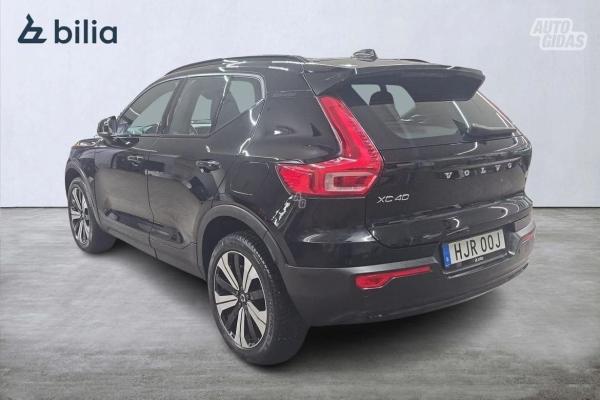Black Volvo XC40 2023 in Kaunas, with an engine capacity of 0.00 L and mileage of 30 thousand km for 36101 €, photo 2 on AUTOMOTO.COM.LV