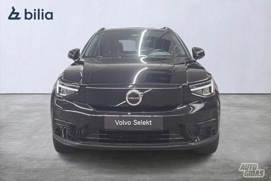 Black Volvo XC40 2023 in Kaunas, with an engine capacity of 0.00 L and mileage of 30 thousand km for 36101 €, photo 7 on AUTOMOTO.COM.LV