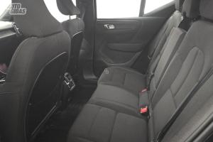 Black Volvo XC40 2023 in Kaunas, with an engine capacity of 0.00 L and mileage of 30 thousand km for 36101 €, photo 14 on AUTOMOTO.COM.LV