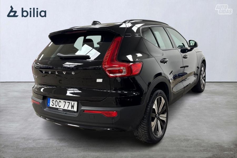 Melns Volvo XC40 2023 Kauņa, ar dzinēja tilpumu 0.00 L un nobraukumu 43 tūkst. km par 32670 €, foto 5 vietnē AUTOMOTO.COM.LV