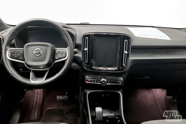 Melns Volvo XC40 2023 Kauņa, ar dzinēja tilpumu 0.00 L un nobraukumu 80 tūkst. km par 33238 €, foto 4 vietnē AUTOMOTO.COM.LV