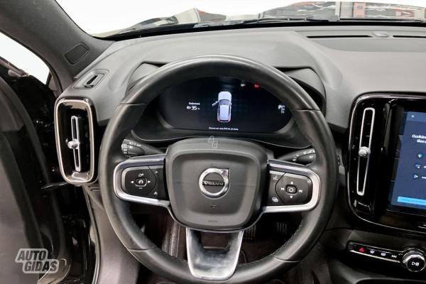 Melns Volvo XC40 2023 Kauņa, ar dzinēja tilpumu 0.00 L un nobraukumu 80 tūkst. km par 33238 €, foto 7 vietnē AUTOMOTO.COM.LV