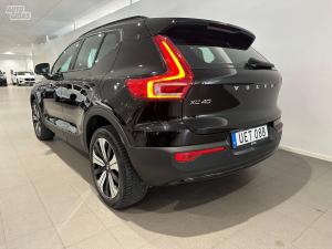 Black Volvo XC40 2023 in Kaunas, with an engine capacity of 0.00 L and mileage of 31 thousand km for 35655 €, photo 4 on AUTOMOTO.COM.LV