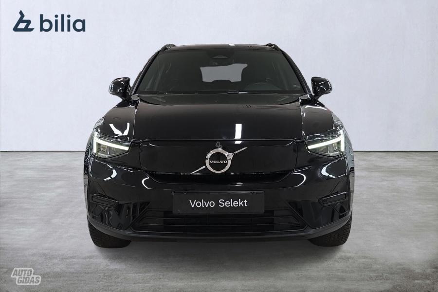 Black Volvo XC40 2023 in Kaunas, with an engine capacity of 0.00 L and mileage of 18 thousand km for 36013 €, photo 6 on AUTOMOTO.COM.LV