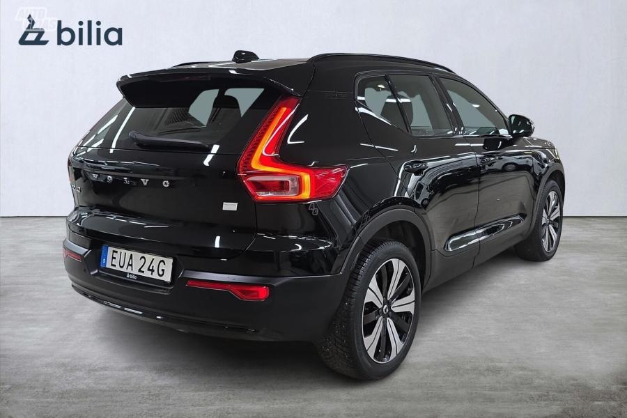 Black Volvo XC40 2023 in Kaunas, with an engine capacity of 0.00 L and mileage of 18 thousand km for 36013 €, photo 19 on AUTOMOTO.COM.LV