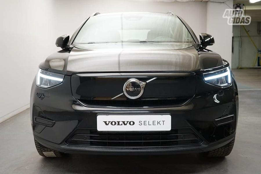 Black Volvo XC40 2023 in Kaunas, with an engine capacity of 0.00 L and mileage of 63 thousand km for 34220 €, photo 18 on AUTOMOTO.COM.LV
