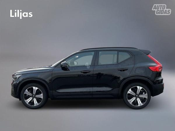 Melns Volvo XC40 2023 Kauņa, ar dzinēja tilpumu 0.00 L un nobraukumu 50 tūkst. km par 33149 €, foto 4 vietnē AUTOMOTO.COM.LV