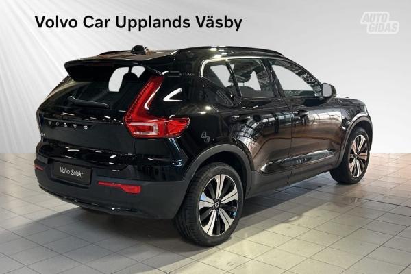 Black Volvo XC40 2023 in Kaunas, with an engine capacity of 0.00 L and mileage of 66 thousand km for 33729 €, photo 6 on AUTOMOTO.COM.LV