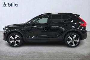 Melns Volvo XC40 2023 Kauņa, ar dzinēja tilpumu 0.00 L un nobraukumu 92 tūkst. km par 32658 €, foto 3 vietnē AUTOMOTO.COM.LV