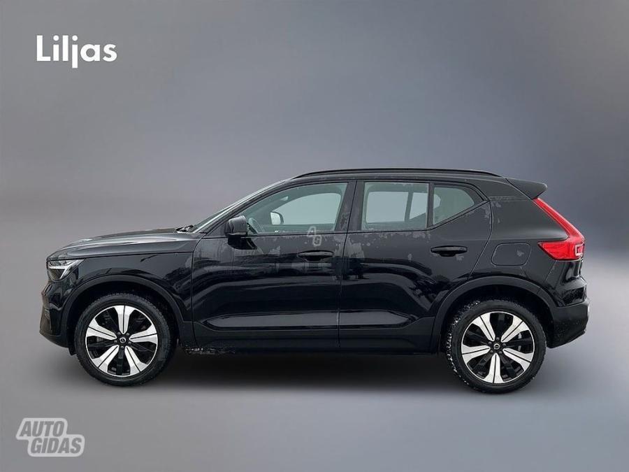 Melns Volvo XC40 2023 Kauņa, ar dzinēja tilpumu 0.00 L un nobraukumu 48 tūkst. km par 32166 €, foto 5 vietnē AUTOMOTO.COM.LV