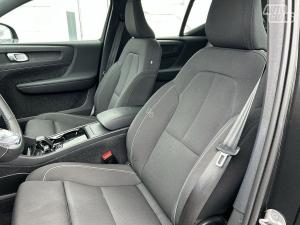 Melns Volvo XC40 2023 Kauņa, ar dzinēja tilpumu 0.00 L un nobraukumu 48 tūkst. km par 32166 €, foto 6 vietnē AUTOMOTO.COM.LV