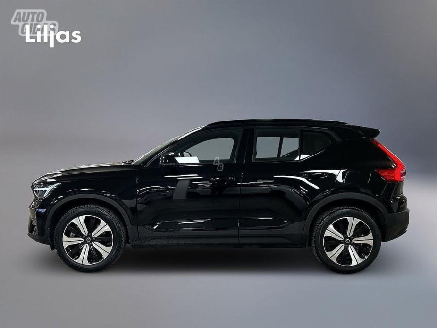 Melns Volvo XC40 2023 Kauņa, ar dzinēja tilpumu 0.00 L un nobraukumu 48 tūkst. km par 32166 €, foto 10 vietnē AUTOMOTO.COM.LV