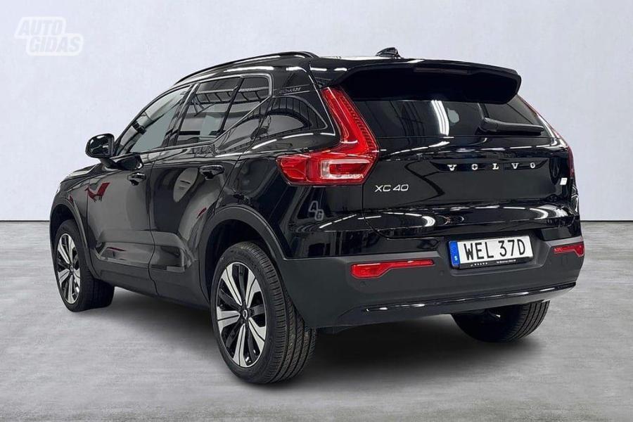 Black Volvo XC40 2023 in Kaunas, with an engine capacity of 0.00 L and mileage of 24 thousand km for 34220 €, photo 4 on AUTOMOTO.COM.LV