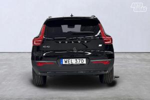 Black Volvo XC40 2023 in Kaunas, with an engine capacity of 0.00 L and mileage of 24 thousand km for 34220 €, photo 5 on AUTOMOTO.COM.LV
