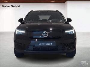 Black Volvo XC40 2023 in Kaunas, with an engine capacity of 0.00 L and mileage of 21 thousand km for 35115 €, photo 8 on AUTOMOTO.COM.LV