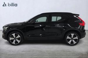 Black Volvo XC40 2023 in Kaunas, with an engine capacity of 0.00 L and mileage of 46 thousand km for 36589 €, photo 3 on AUTOMOTO.COM.LV