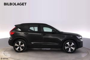 Black Volvo XC40 2023 in Kaunas, with an engine capacity of 0.00 L and mileage of 83 thousand km for 32736 €, photo 2 on AUTOMOTO.COM.LV