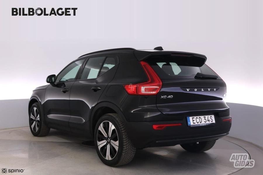 Black Volvo XC40 2023 in Kaunas, with an engine capacity of 0.00 L and mileage of 83 thousand km for 32736 €, photo 4 on AUTOMOTO.COM.LV