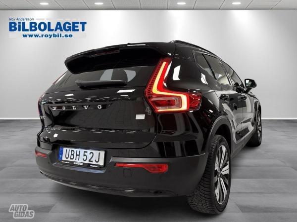 Black Volvo XC40 2023 in Kaunas, with an engine capacity of 0.00 L and mileage of 49 thousand km for 36189 €, photo 3 on AUTOMOTO.COM.LV