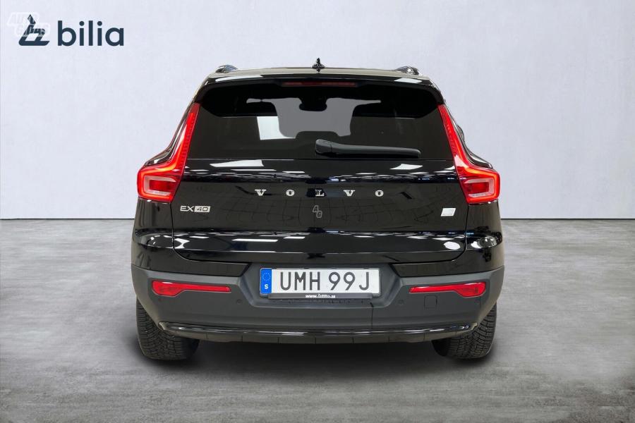 Melns Volvo XC40 2023 Kauņa, ar dzinēja tilpumu 0.00 L un nobraukumu 60 tūkst. km par 34233 €, foto 5 vietnē AUTOMOTO.COM.LV