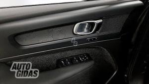 Black Volvo XC40 2023 in Kaunas, with an engine capacity of 0.00 L and mileage of 25 thousand km for 31309 €, photo 11 on AUTOMOTO.COM.LV