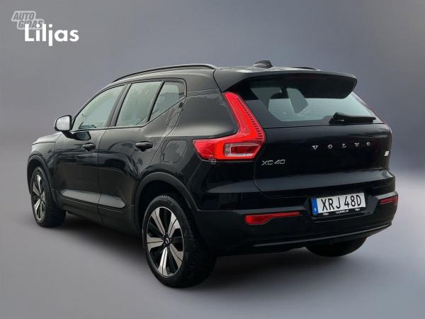Black Volvo XC40 2023 in Kaunas, with an engine capacity of 0.00 L and mileage of 43 thousand km for 33188 €, photo 3 on AUTOMOTO.COM.LV