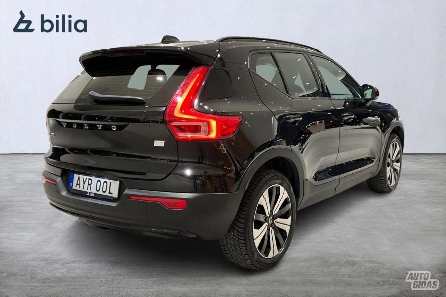 Black Volvo XC40 2023 in Kaunas, with an engine capacity of 0.00 L and mileage of 11 thousand km for 36720 €, photo 19 on AUTOMOTO.COM.LV