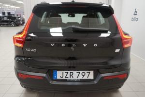 Black Volvo XC40 2023 in Kaunas, with an engine capacity of 0.00 L and mileage of 18 thousand km for 36885 €, photo 20 on AUTOMOTO.COM.LV