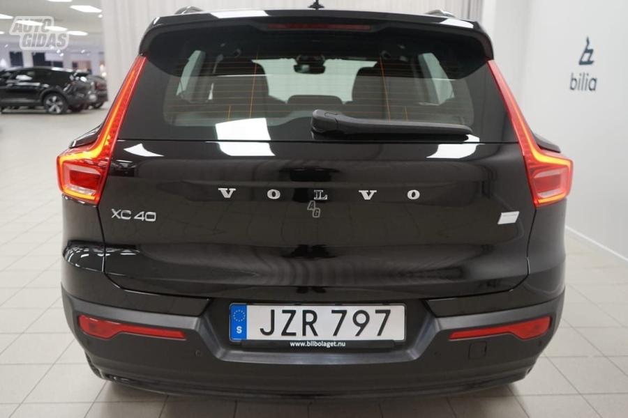 Black Volvo XC40 2023 in Kaunas, with an engine capacity of 0.00 L and mileage of 18 thousand km for 36885 €, photo 20 on AUTOMOTO.COM.LV