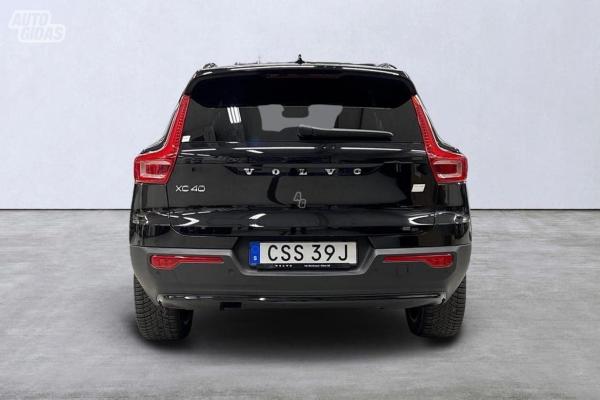 Melns Volvo XC40 2023 Kauņa, ar dzinēja tilpumu 0.00 L un nobraukumu 73 tūkst. km par 35402 €, foto 5 vietnē AUTOMOTO.COM.LV