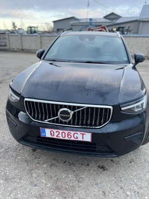 Melns Volvo XC40 2023 Jonava, ar dzinēja tilpumu 1.48 L un nobraukumu 43 tūkst. km par 27999 €, foto 2 vietnē AUTOMOTO.COM.LV